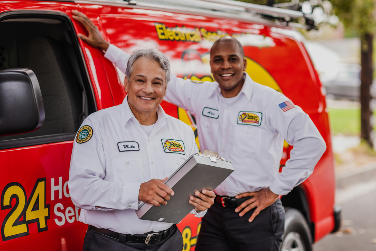 Electrician West Palm Beach, FL | Service Minds